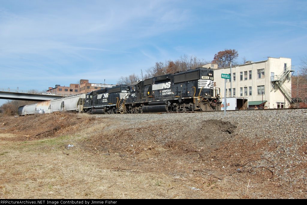 Nov 22. 2010: Local PAO1 enters the NS yard